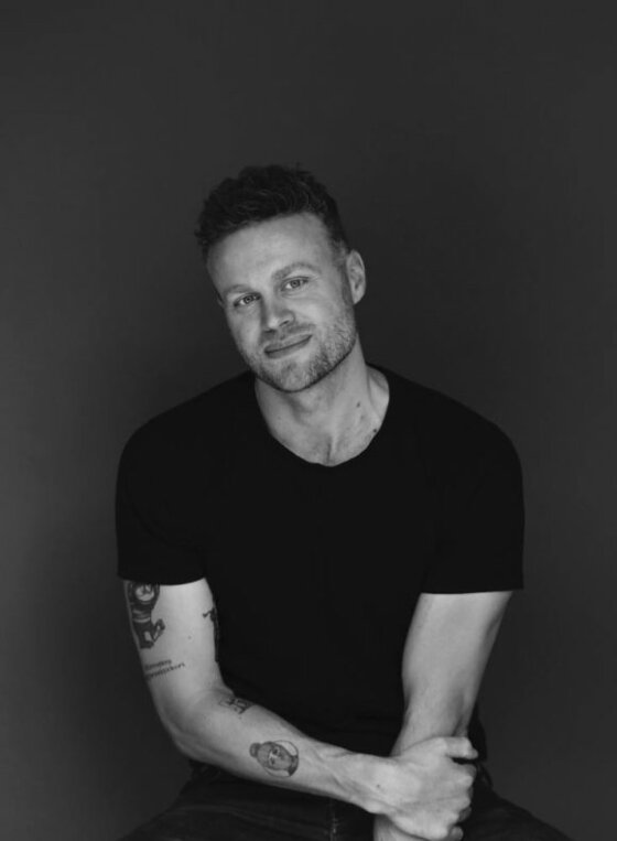 Friskt dansk krimitalent Thomas Bagger klar med Manden i tre dele